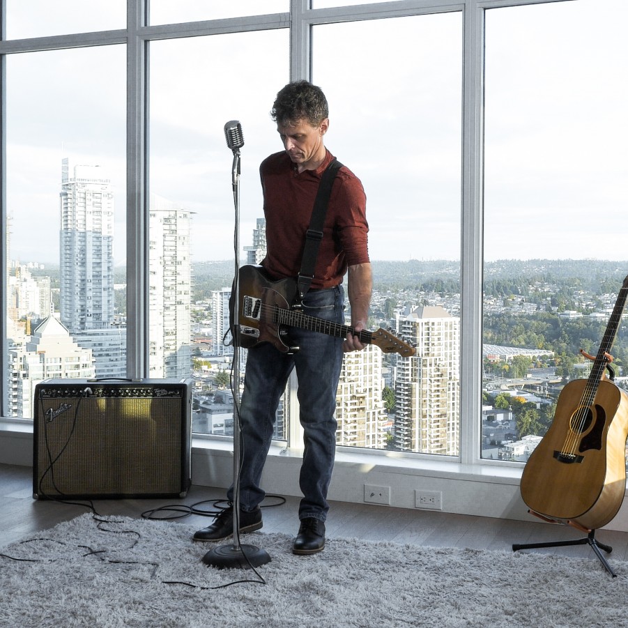 Interview with Rich Chambers | Rock Era Magazine