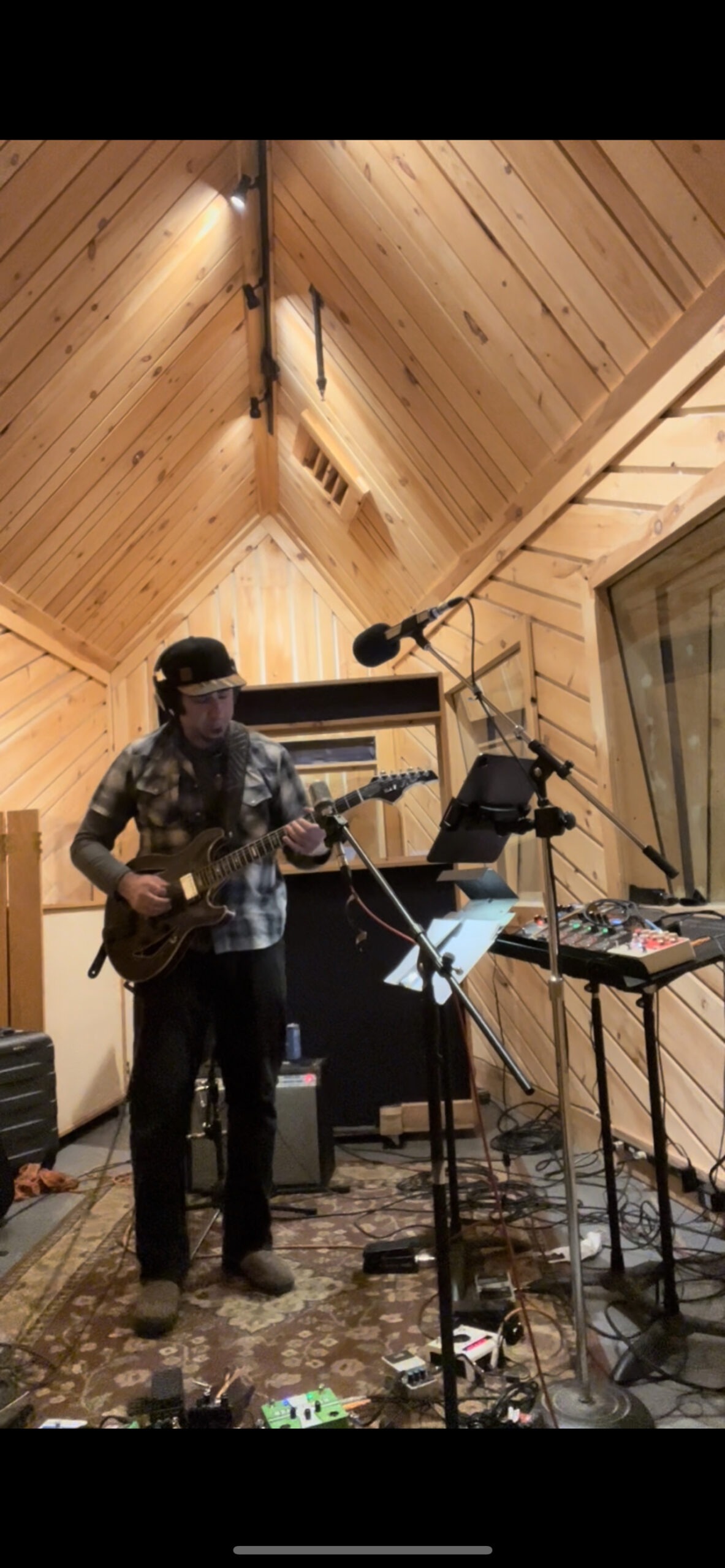 Interview With Ari Joshua | Rock Era Magazine